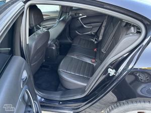 Black Opel Insignia 2009 in Kaunas, with an engine capacity of 2.00 L and mileage of 261 thousand km for 3600 €, photo 15 on AUTOMOTO.COM.LV