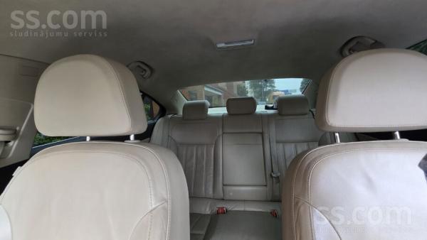 Melns Opel Insignia 2009 Rīga, ar dzinēja tilpumu 2.00 L un nobraukumu 252 tūkst. km par 3650 €, foto 6 vietnē AUTOMOTO.COM.LV