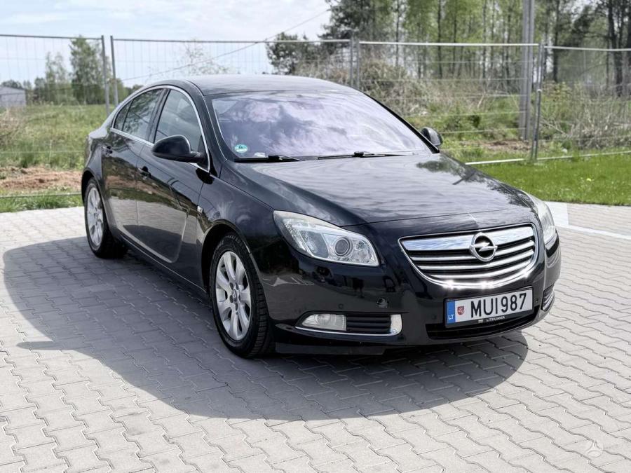 Melns Opel Insignia 2009 Viļņa, ar dzinēja tilpumu 1.96 L un nobraukumu 344 tūkst. km par 1999 €, foto 1 vietnē AUTOMOTO.COM.LV