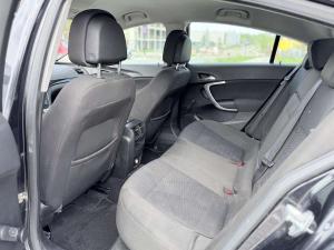 Melns Opel Insignia 2009 Viļņa, ar dzinēja tilpumu 1.96 L un nobraukumu 344 tūkst. km par 1999 €, foto 10 vietnē AUTOMOTO.COM.LV