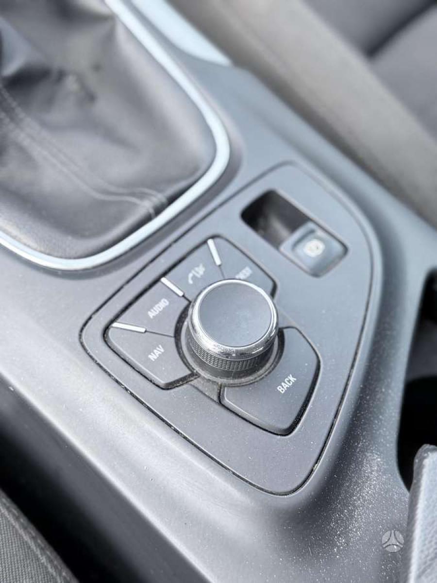 Melns Opel Insignia 2009 Viļņa, ar dzinēja tilpumu 1.96 L un nobraukumu 344 tūkst. km par 1999 €, foto 14 vietnē AUTOMOTO.COM.LV