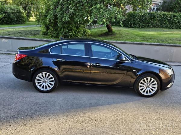 Melns Opel Insignia 2009 Jēkabpils, ar dzinēja tilpumu 2.00 L un nobraukumu 305 tūkst. km par 4790 €, foto 6 vietnē AUTOMOTO.COM.LV