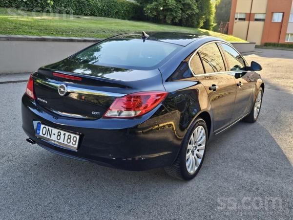 Melns Opel Insignia 2009 Jēkabpils, ar dzinēja tilpumu 2.00 L un nobraukumu 305 tūkst. km par 4790 €, foto 8 vietnē AUTOMOTO.COM.LV