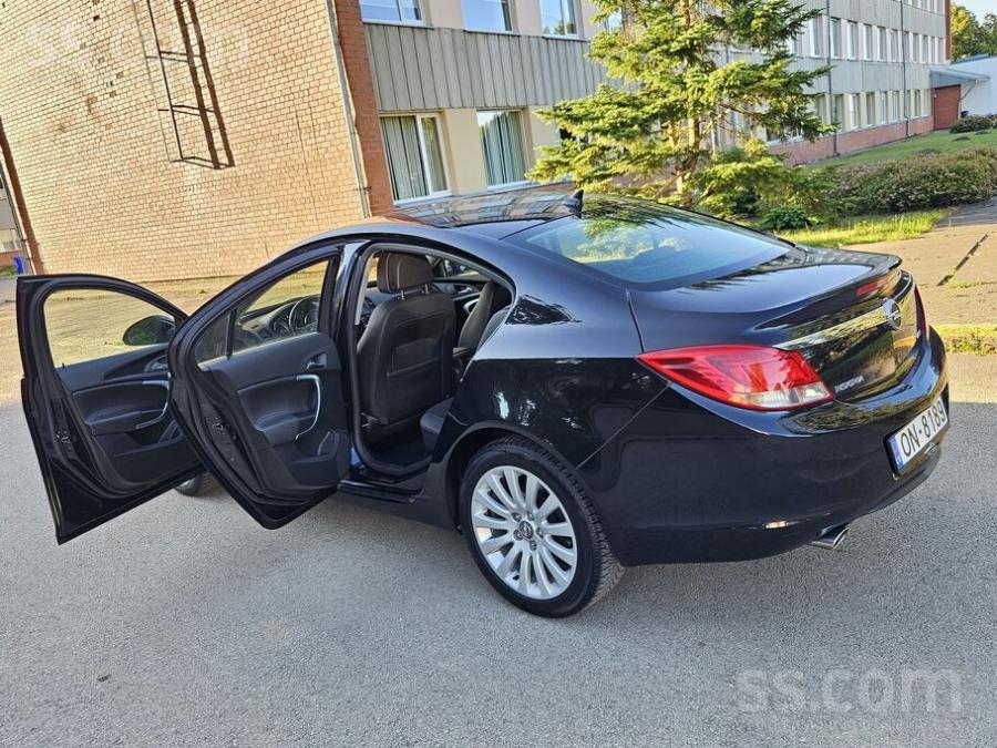 Melns Opel Insignia 2009 Jēkabpils, ar dzinēja tilpumu 2.00 L un nobraukumu 305 tūkst. km par 4790 €, foto 17 vietnē AUTOMOTO.COM.LV