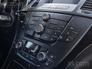Melns Opel Insignia 2009 Jēkabpils, ar dzinēja tilpumu 2.00 L un nobraukumu 305 tūkst. km par 4790 €, foto 22 vietnē AUTOMOTO.COM.LV