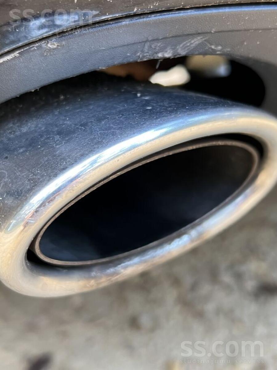 Melns Opel Insignia 2009 Rīga, ar dzinēja tilpumu 2.00 L un nobraukumu 281 tūkst. km par 2250 €, foto 6 vietnē AUTOMOTO.COM.LV