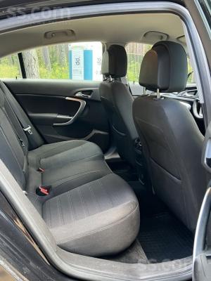 Melns Opel Insignia 2009 Rīga, ar dzinēja tilpumu 2.00 L un nobraukumu 281 tūkst. km par 2250 €, foto 9 vietnē AUTOMOTO.COM.LV