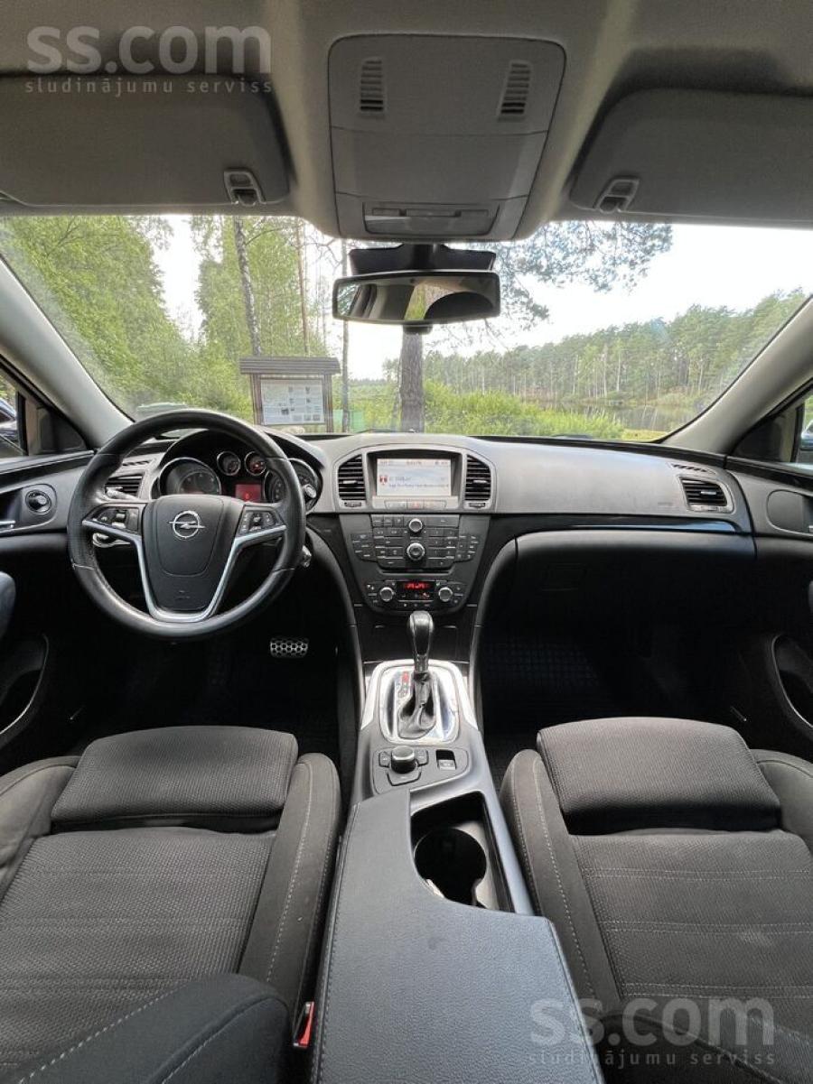 Melns Opel Insignia 2009 Rīga, ar dzinēja tilpumu 2.00 L un nobraukumu 281 tūkst. km par 2250 €, foto 10 vietnē AUTOMOTO.COM.LV