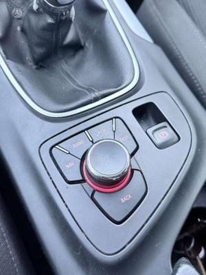 Melns Opel Insignia 2009 Viļņa, ar dzinēja tilpumu 1.96 L un nobraukumu 344 tūkst. km par 1900 €, foto 12 vietnē AUTOMOTO.COM.LV