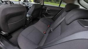 Black Opel Insignia 2009 in Kaunas, with an engine capacity of 1.80 L and mileage of 280 thousand km for 2600 €, photo 9 on AUTOMOTO.COM.LV