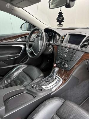 Melns Opel Insignia 2009 Marijampole, ar dzinēja tilpumu 1.96 L un nobraukumu 250 tūkst. km par 3100 €, foto 6 vietnē AUTOMOTO.COM.LV