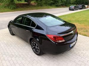 Black Opel Insignia 2010 in Vilnius, with an engine capacity of 2.00 L and mileage of 0 thousand km for 3600 €, photo 4 on AUTOMOTO.COM.LV