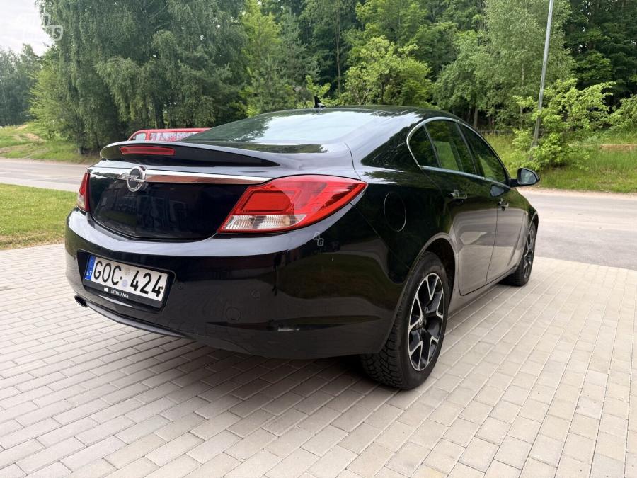 Black Opel Insignia 2010 in Vilnius, with an engine capacity of 2.00 L and mileage of 0 thousand km for 3600 €, photo 7 on AUTOMOTO.COM.LV
