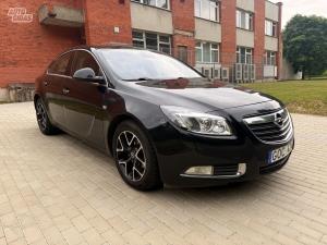 Black Opel Insignia 2010 in Vilnius, with an engine capacity of 2.00 L and mileage of 0 thousand km for 3600 €, photo 9 on AUTOMOTO.COM.LV