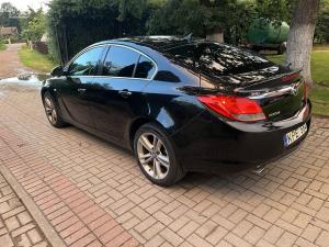 Melns Opel Insignia 2010 Šauļi, ar dzinēja tilpumu 2.00 L un nobraukumu 307 tūkst. km par 2450 €, foto  vietnē AUTOMOTO.COM.LV