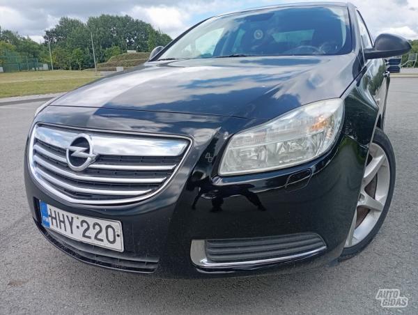 Black Opel Insignia 2010 in Vilnius, with an engine capacity of 2.00 L and mileage of 319 thousand km for 2900 €, photo 6 on AUTOMOTO.COM.LV