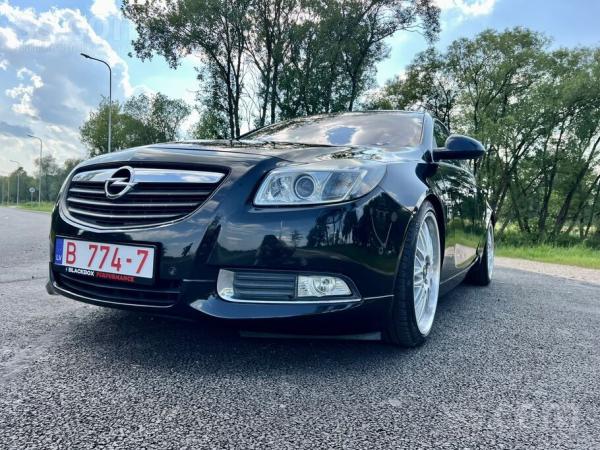 Melns Opel Insignia 2010 Jelgava, ar dzinēja tilpumu 2.80 L un nobraukumu 168 tūkst. km par 6100 €, foto 6 vietnē AUTOMOTO.COM.LV