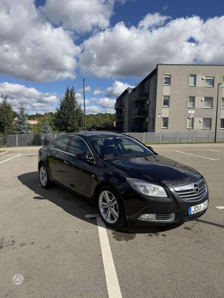 Melns Opel Insignia 2010 Šauļi, ar dzinēja tilpumu 1.96 L un nobraukumu 234 tūkst. km par 2800 €, foto 1 vietnē AUTOMOTO.COM.LV