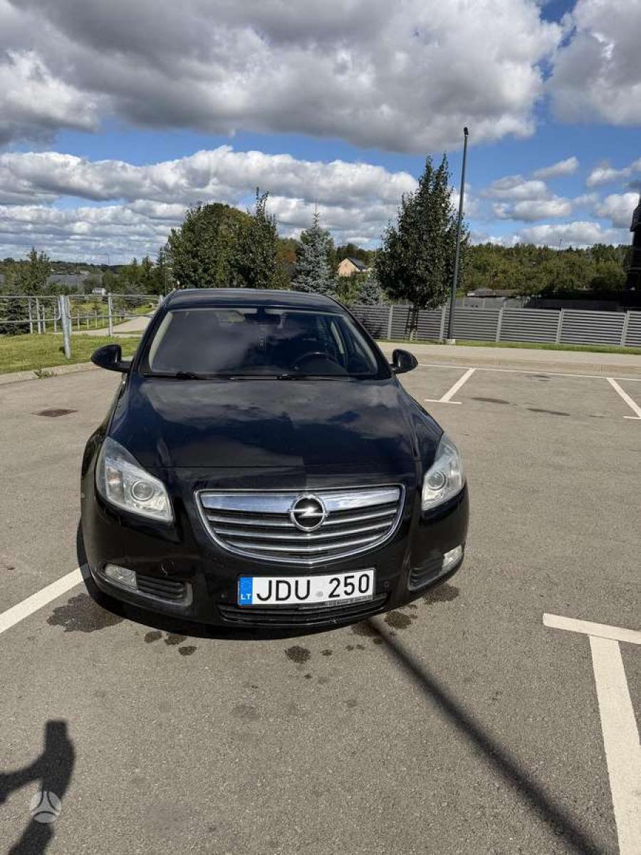 Melns Opel Insignia 2010 Šauļi, ar dzinēja tilpumu 1.96 L un nobraukumu 234 tūkst. km par 2800 €, foto 4 vietnē AUTOMOTO.COM.LV