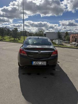 Melns Opel Insignia 2010 Šauļi, ar dzinēja tilpumu 1.96 L un nobraukumu 234 tūkst. km par 2800 €, foto 6 vietnē AUTOMOTO.COM.LV