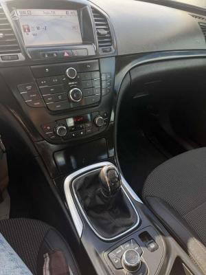 Melns Opel Insignia 2010 Šauļi, ar dzinēja tilpumu 1.96 L un nobraukumu 234 tūkst. km par 2800 €, foto 12 vietnē AUTOMOTO.COM.LV