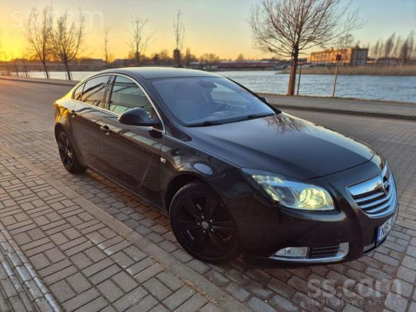 Melns Opel Insignia 2011 Liepāja, ar dzinēja tilpumu 1.60 L un nobraukumu 214 tūkst. km par 4850 €, foto 2 vietnē AUTOMOTO.COM.LV