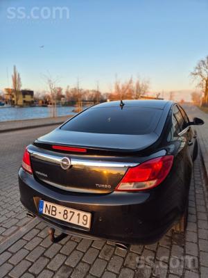 Melns Opel Insignia 2011 Liepāja, ar dzinēja tilpumu 1.60 L un nobraukumu 214 tūkst. km par 4850 €, foto 10 vietnē AUTOMOTO.COM.LV