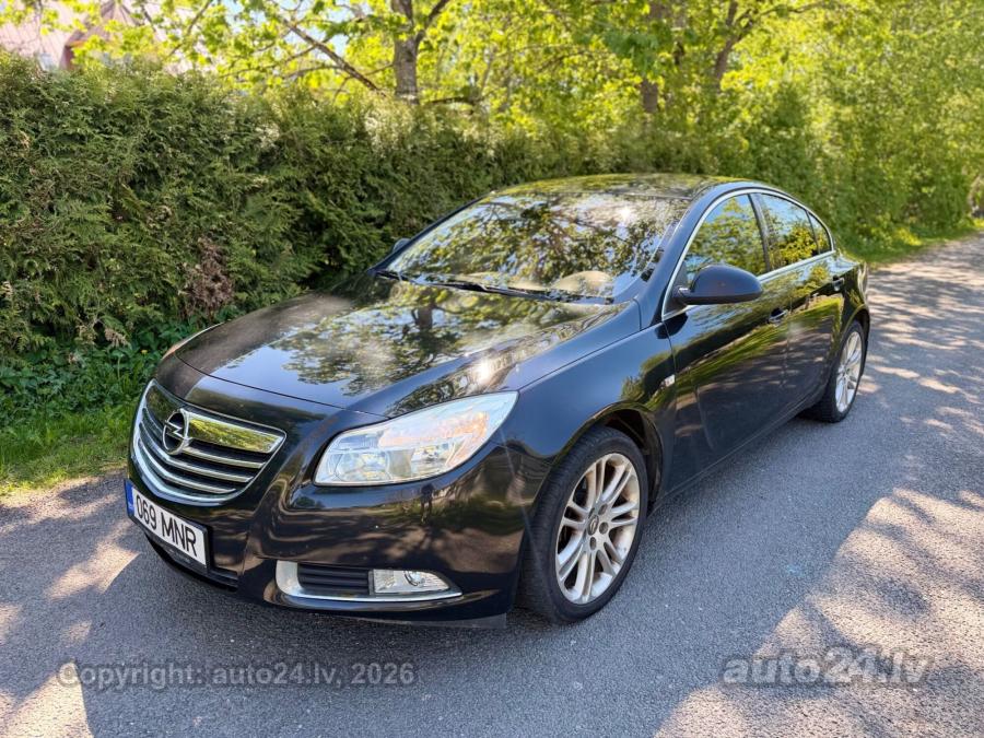 Melns Opel Insignia 2011 Tallina, ar dzinēja tilpumu 1.60 L un nobraukumu 193 tūkst. km par 2300 €, foto 1 vietnē AUTOMOTO.COM.LV