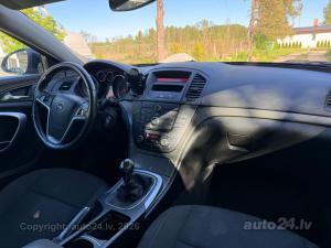 Melns Opel Insignia 2011 Tallina, ar dzinēja tilpumu 1.60 L un nobraukumu 193 tūkst. km par 2300 €, foto 11 vietnē AUTOMOTO.COM.LV