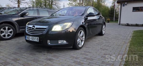 Melns Opel Insignia 2011 Jūrmala, ar dzinēja tilpumu 2.00 L un nobraukumu 286 tūkst. km par 2300 €, foto 8 vietnē AUTOMOTO.COM.LV