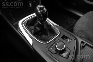 Black Opel Insignia 2011 in Riga, with an engine capacity of 2.00 L and mileage of 328 thousand km for 3250 €, photo 24 on AUTOMOTO.COM.LV