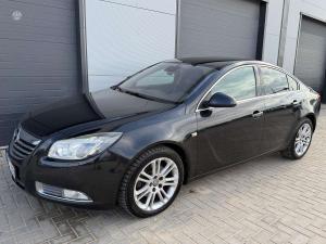 Black Opel Insignia 2011 in Vilnius, with an engine capacity of 1.96 L and mileage of 187 thousand km for 1850 €, photo  on AUTOMOTO.COM.LV