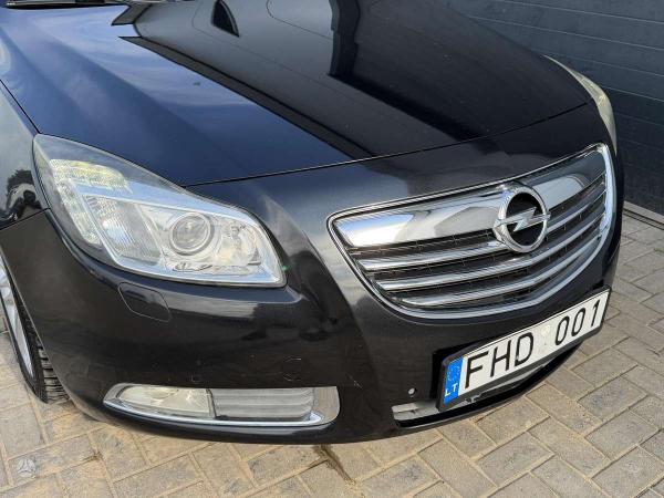 Black Opel Insignia 2011 in Vilnius, with an engine capacity of 1.96 L and mileage of 187 thousand km for 1850 €, photo 9 on AUTOMOTO.COM.LV