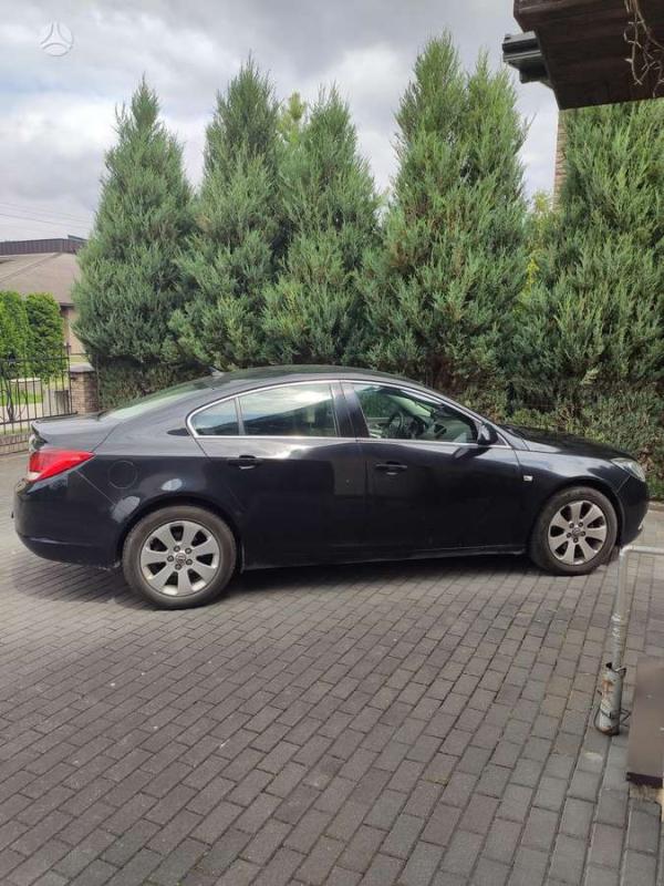 Melns Opel Insignia 2011 Kauņa, ar dzinēja tilpumu 1.96 L un nobraukumu 230 tūkst. km par 3800 €, foto 1 vietnē AUTOMOTO.COM.LV