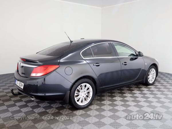 Melns Opel Insignia 2011 Tallina, ar dzinēja tilpumu 1.60 L un nobraukumu 175 tūkst. km par 2499 €, foto 3 vietnē AUTOMOTO.COM.LV