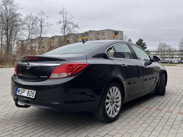 Melns Opel Insignia 2011 Mažeikiai, ar dzinēja tilpumu 1.96 L un nobraukumu 263 tūkst. km par 4499 €, foto 7 vietnē AUTOMOTO.COM.LV