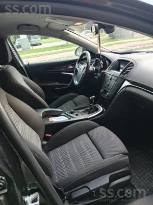Melns Opel Insignia 2011 Liepāja, ar dzinēja tilpumu 2.00 L un nobraukumu 220 tūkst. km par 3300 €, foto 6 vietnē AUTOMOTO.COM.LV