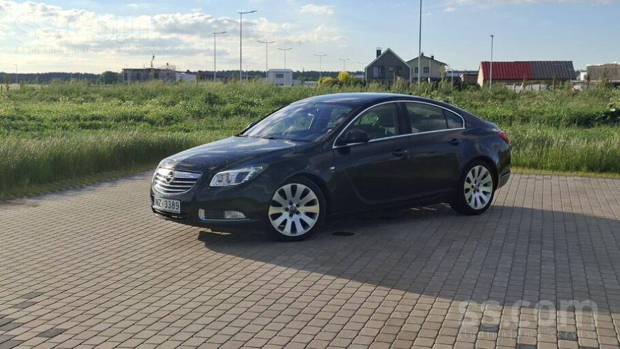 Melns Opel Insignia 2012 Rīga, ar dzinēja tilpumu 2.00 L un nobraukumu 264 tūkst. km par 3700 €, foto 3 vietnē AUTOMOTO.COM.LV