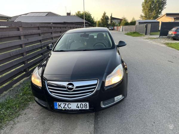Melns Opel Insignia 2012 Kauņa, ar dzinēja tilpumu 2.00 L un nobraukumu 300 tūkst. km par 2990 €, foto 2 vietnē AUTOMOTO.COM.LV
