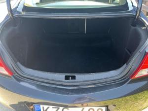Black Opel Insignia 2012 in Kaunas, with an engine capacity of 2.00 L and mileage of 300 thousand km for 2990 €, photo 18 on AUTOMOTO.COM.LV