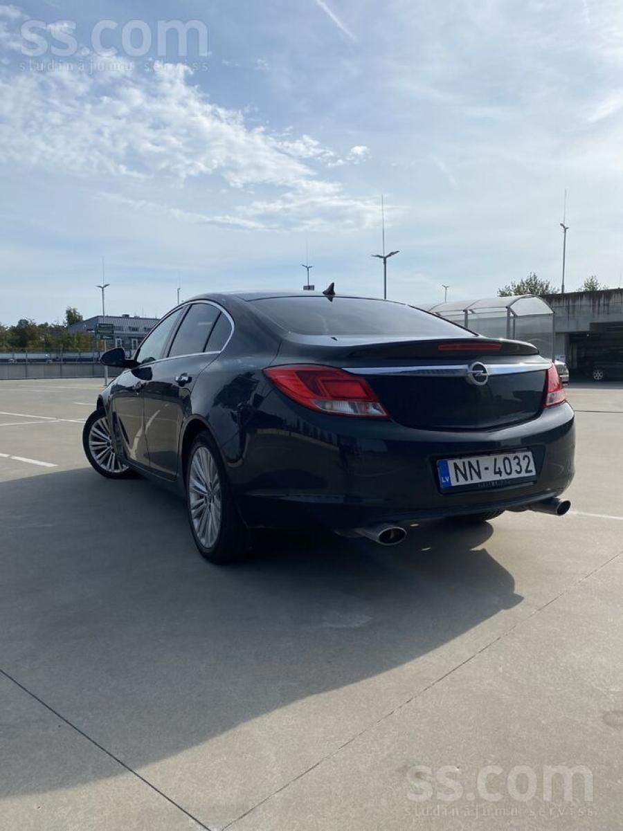 Melns Opel Insignia 2013 Rīga, ar dzinēja tilpumu 2.00 L un nobraukumu 185 tūkst. km par 3600 €, foto 4 vietnē AUTOMOTO.COM.LV