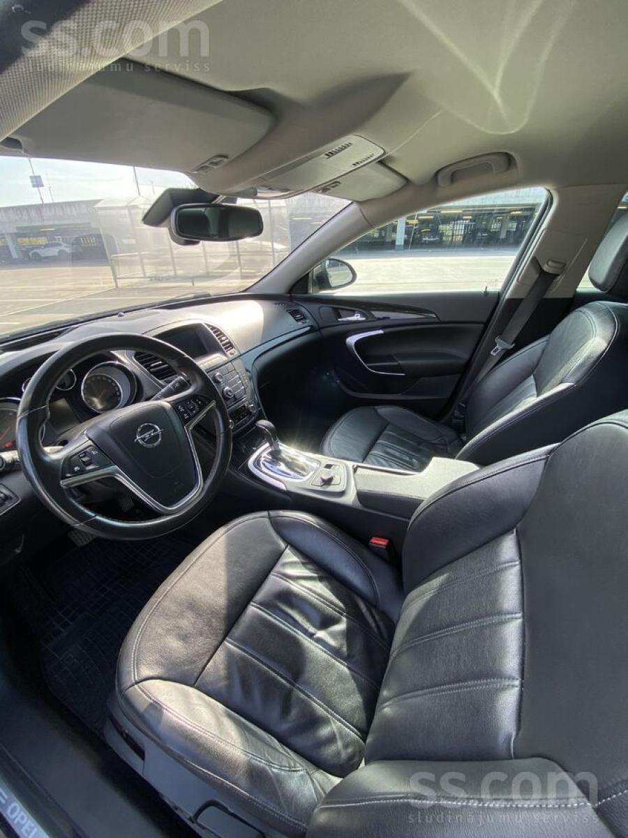 Melns Opel Insignia 2013 Rīga, ar dzinēja tilpumu 2.00 L un nobraukumu 185 tūkst. km par 3600 €, foto 8 vietnē AUTOMOTO.COM.LV