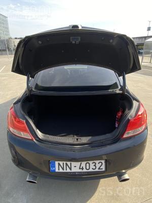 Melns Opel Insignia 2013 Rīga, ar dzinēja tilpumu 2.00 L un nobraukumu 185 tūkst. km par 3600 €, foto 15 vietnē AUTOMOTO.COM.LV