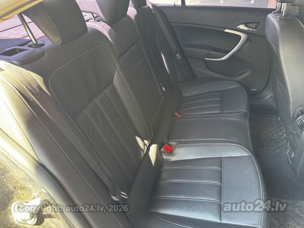 Melns Opel Insignia 2013 Tallina, ar dzinēja tilpumu 1.60 L un nobraukumu 160 tūkst. km par 4400 €, foto 6 vietnē AUTOMOTO.COM.LV