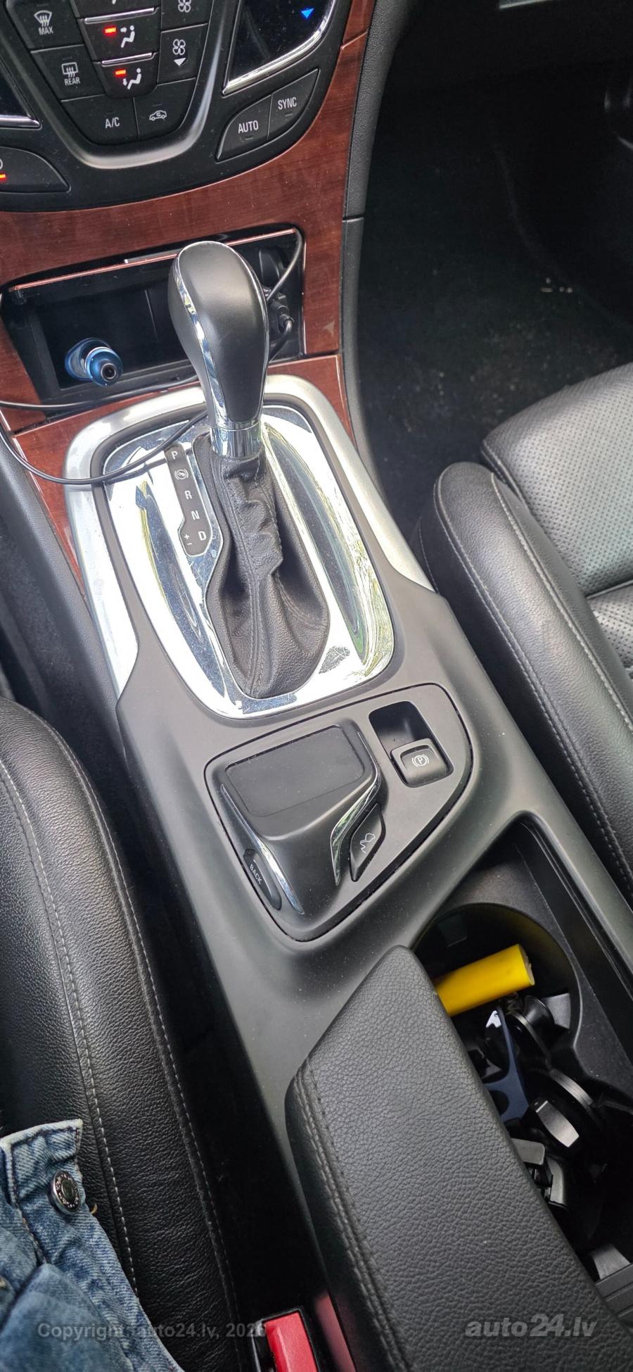 Melns Opel Insignia 2013 Tallina, ar dzinēja tilpumu 2.00 L un nobraukumu 0 tūkst. km par 4100 €, foto 8 vietnē AUTOMOTO.COM.LV