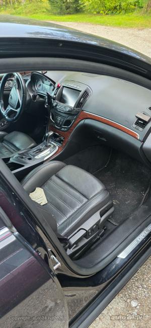 Melns Opel Insignia 2013 Tallina, ar dzinēja tilpumu 2.00 L un nobraukumu 0 tūkst. km par 4100 €, foto 12 vietnē AUTOMOTO.COM.LV