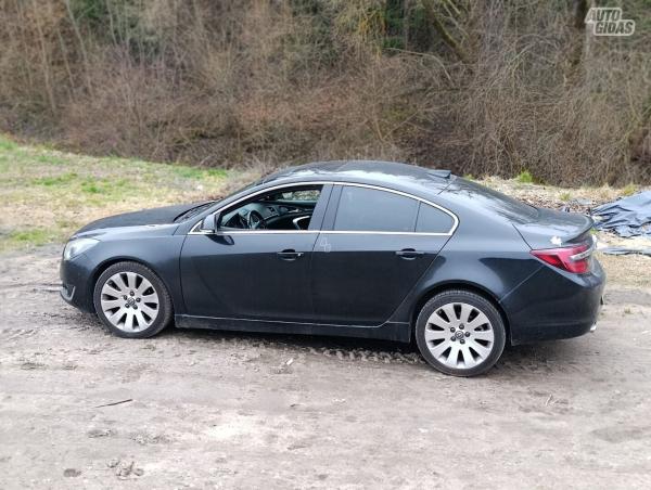 Black Opel Insignia 2014 in Kaunas, with an engine capacity of 2.00 L and mileage of 146 thousand km for 2200 €, photo 5 on AUTOMOTO.COM.LV