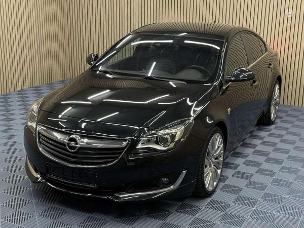 Black Opel Insignia 2014 in Marijampole, with an engine capacity of 1.96 L and mileage of 246 thousand km for 8250 €, photo 10 on AUTOMOTO.COM.LV