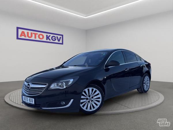 Black Opel Insignia 2015 in Kaunas, with an engine capacity of 2.00 L and mileage of 301 thousand km for 6999 €, photo 1 on AUTOMOTO.COM.LV