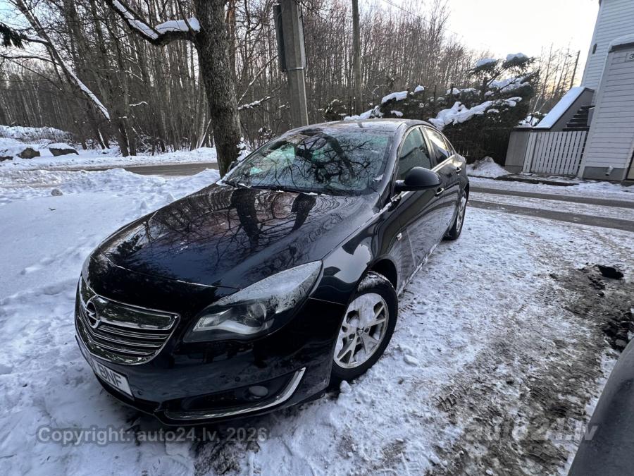 Black Opel Insignia 2015 in Tallinn, with an engine capacity of 2.00 L and mileage of 246 thousand km for 1500 €, photo 9 on AUTOMOTO.COM.LV